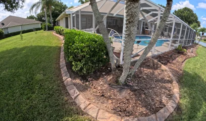 Concrete Landscape Edging or Curbing in Port St. Lucie, FL