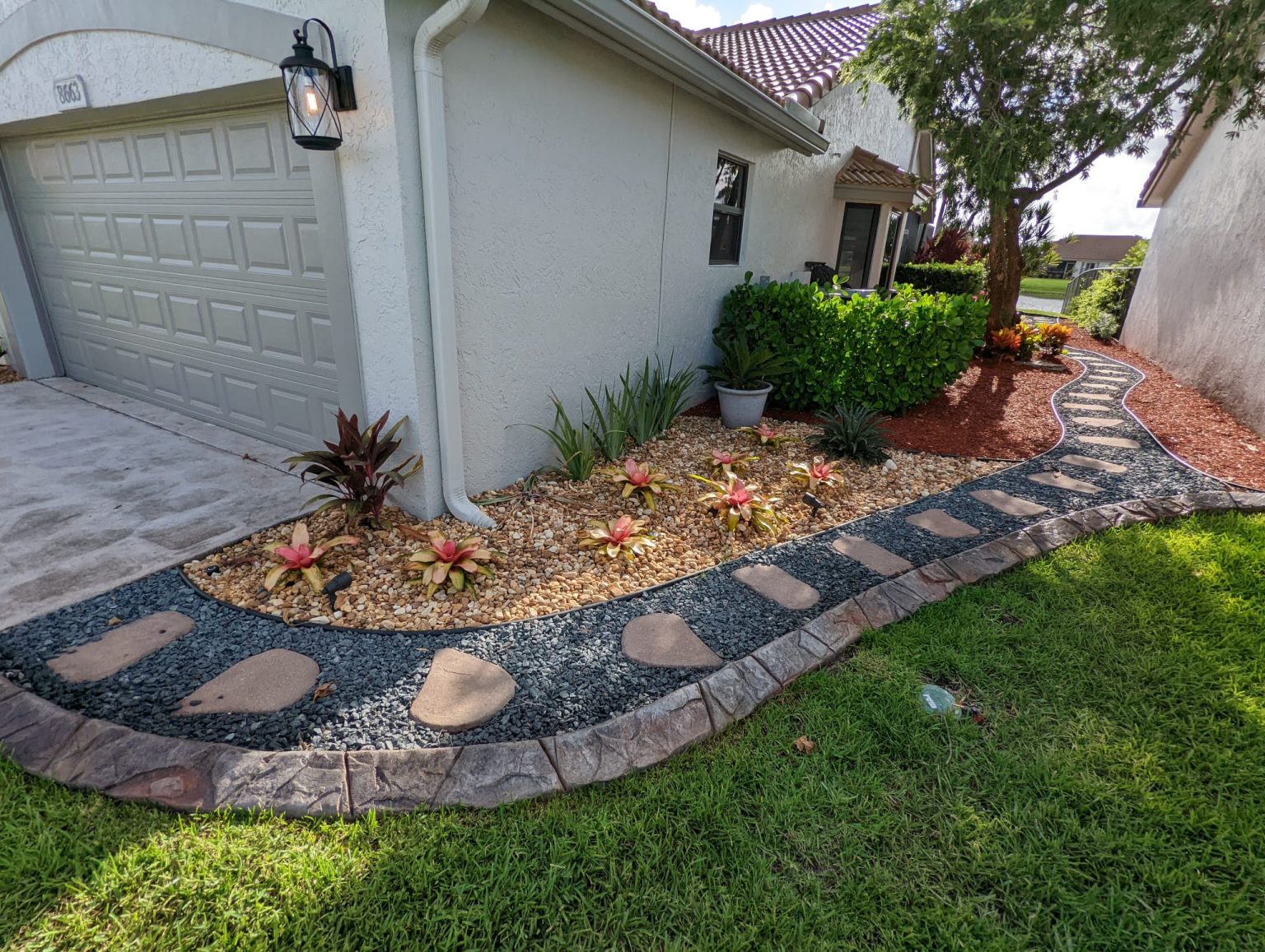 Decorative Landscape Concrete Curbing In Vero Beach, FL